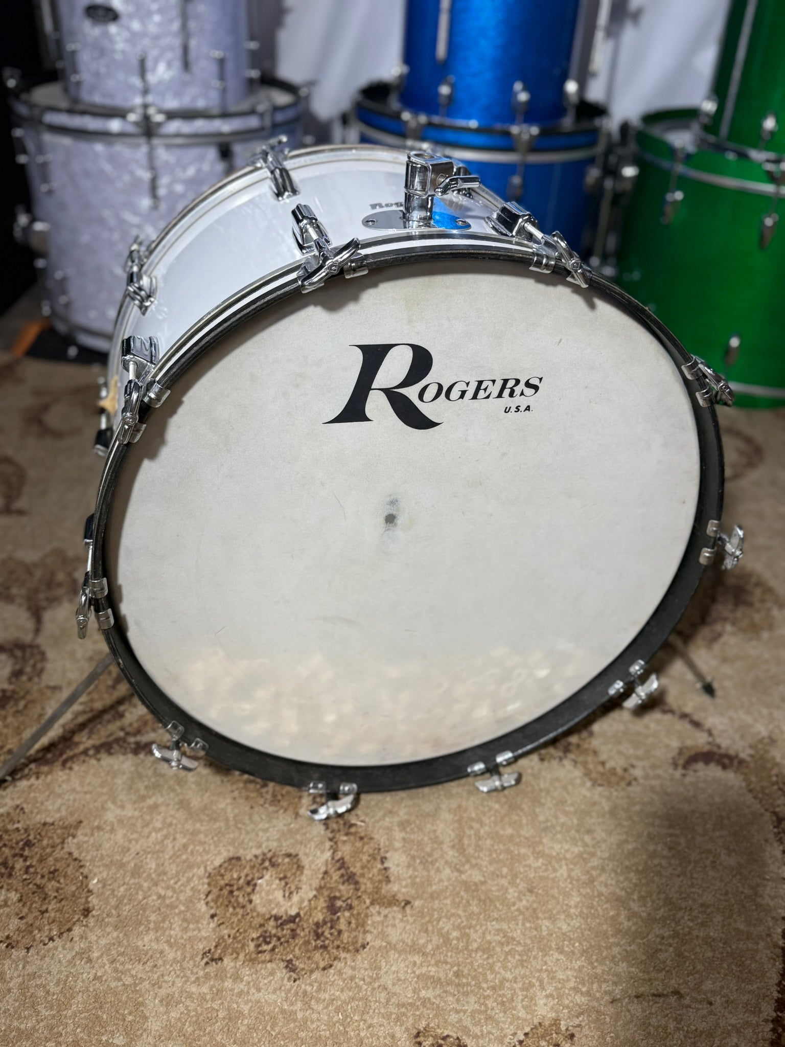 Rogers Londoner 1972 New England White Bass Drum Set 22x16 – Heritage Drums